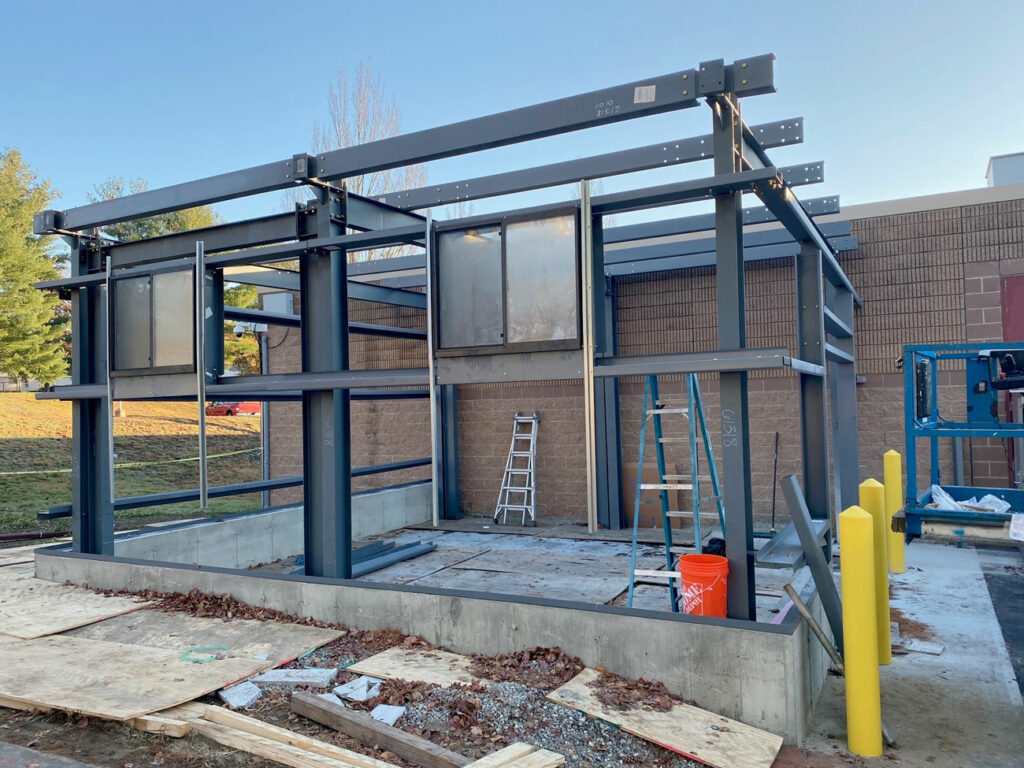 MST Airplane Hanger - Schroeder Construction Management, Inc.